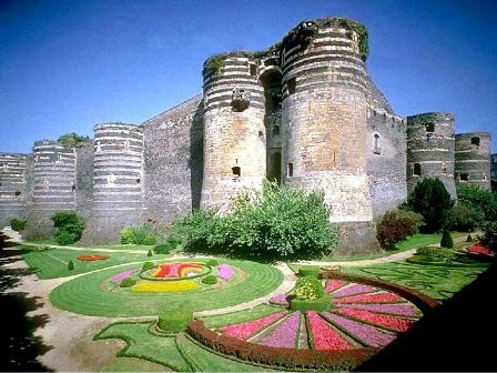 Castello di Angers - Castelli della Loira storia, info sulla visita e ...
